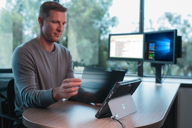 Computer privacy screen: How to use it, benefits, and which to choose